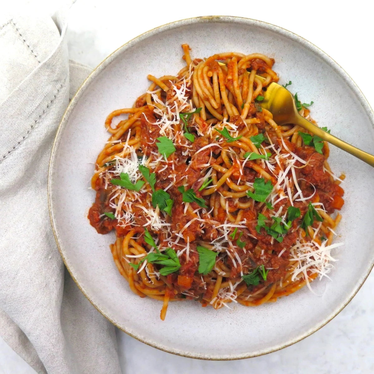 Spaghetti bolognese with vegan parmesan | Vegan Meal Kits - Just Add Vegan